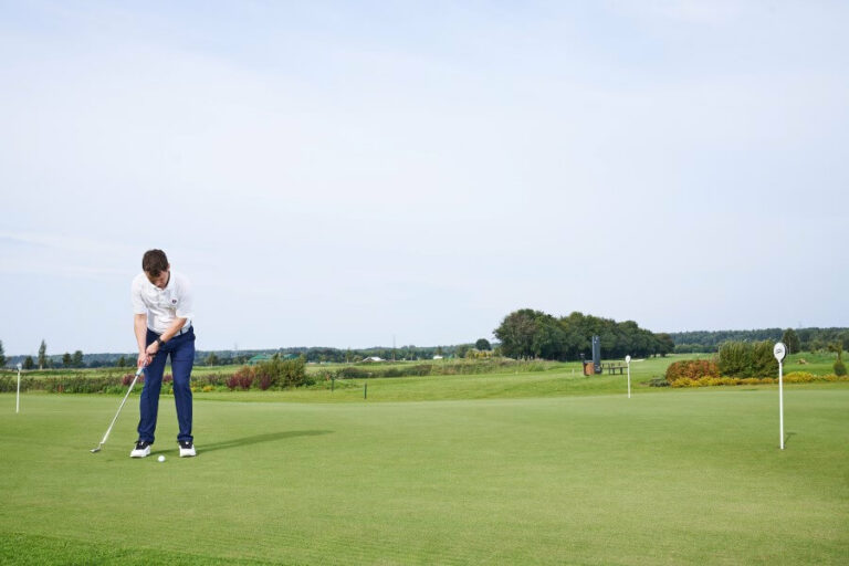 The Perfect Putting Stroke: Techniques & Secrets Revealed
